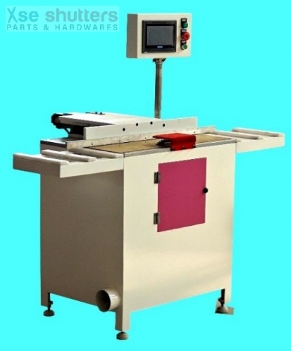 Manual push rail fixed width saw